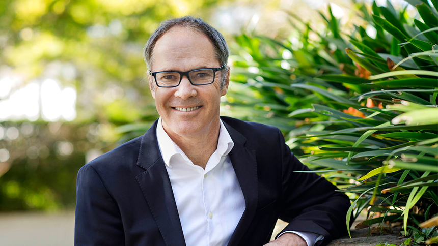 Richard Enthoven wins 2024 ANZIIF Lifetime Achiever Award - ANZIIF